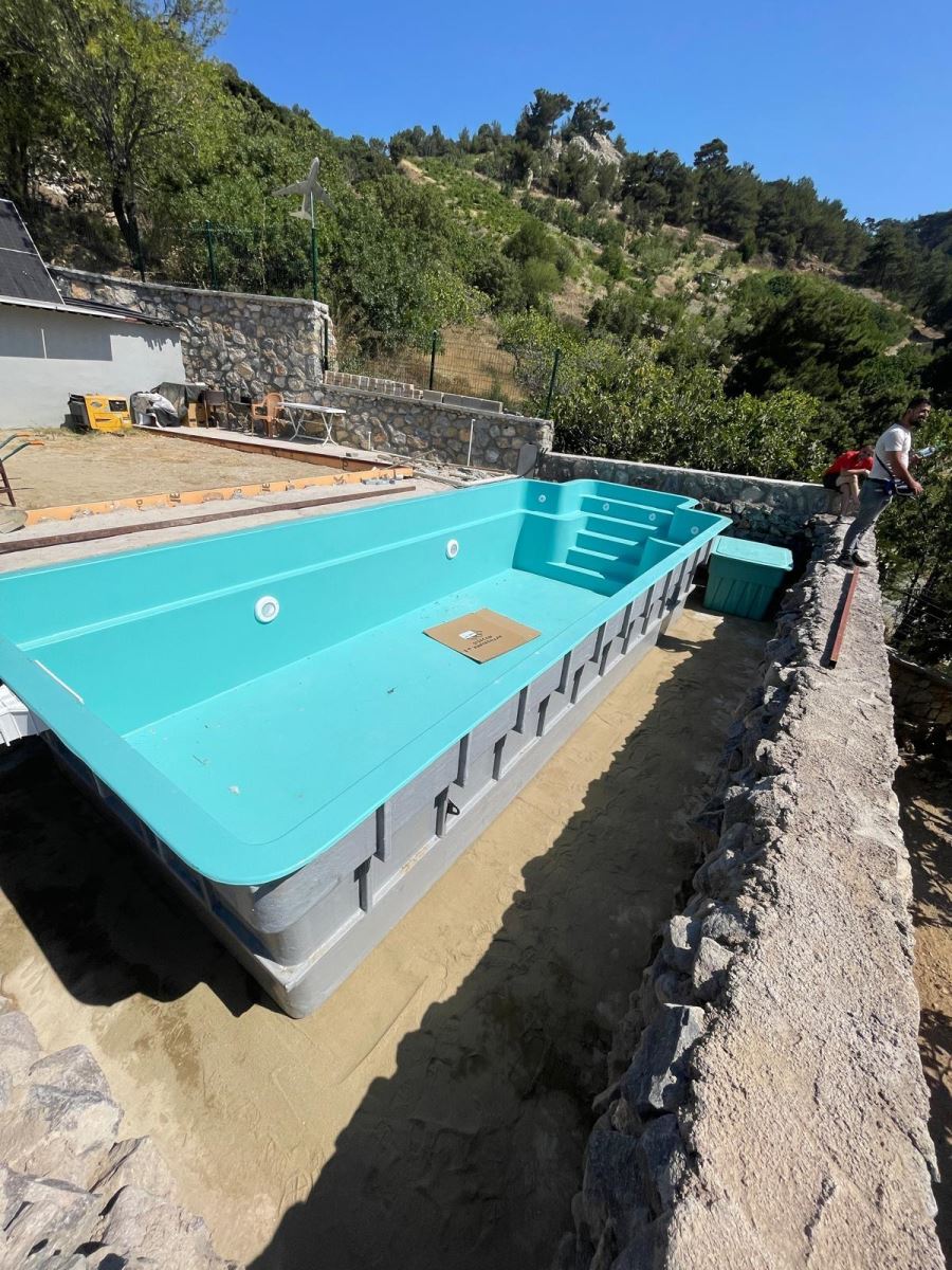 Polyester Pool Systems | Pool Systems